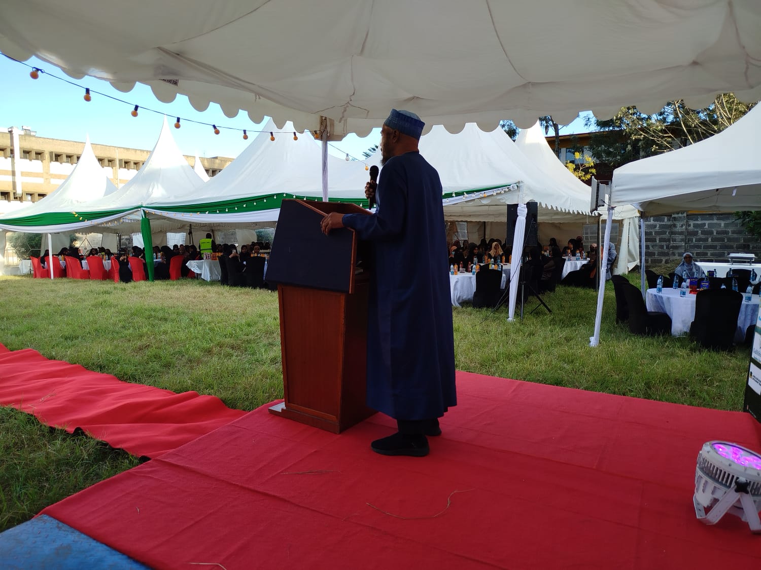 Dr Bilal Philips addresses students at University of Nairobi ...